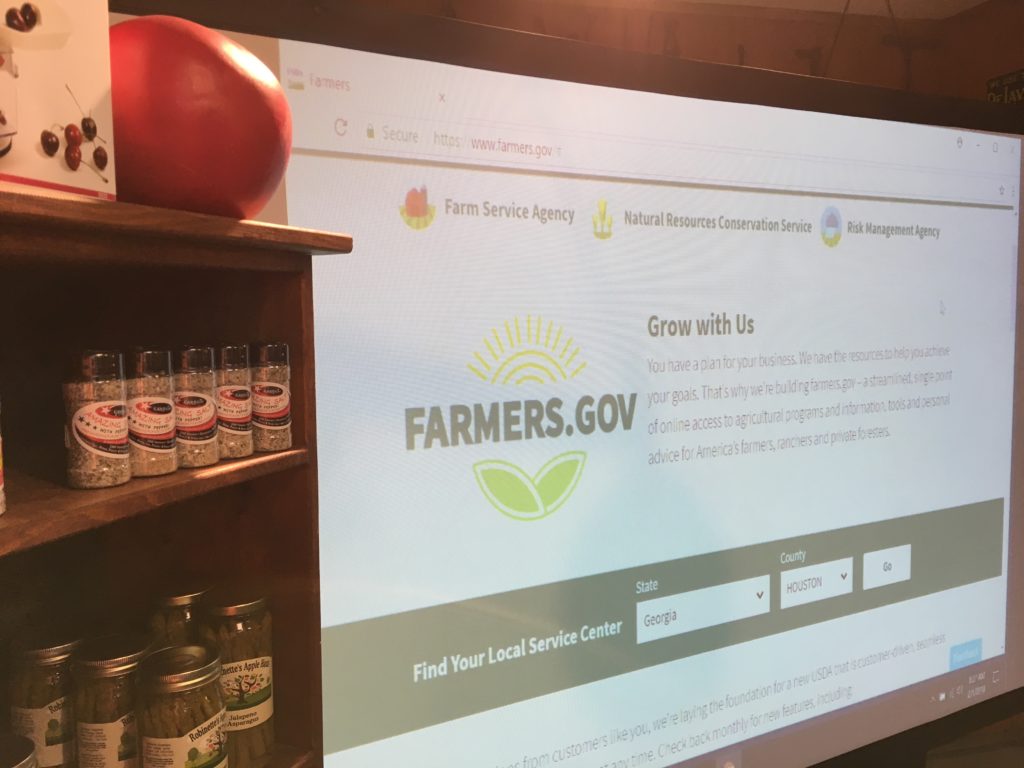 Farmers.gov unveiled by US Ag secretary - Vegetable Growers News
