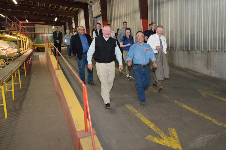 Sakata Farms honored as a ‘trailblazer’ - Vegetable Growers News